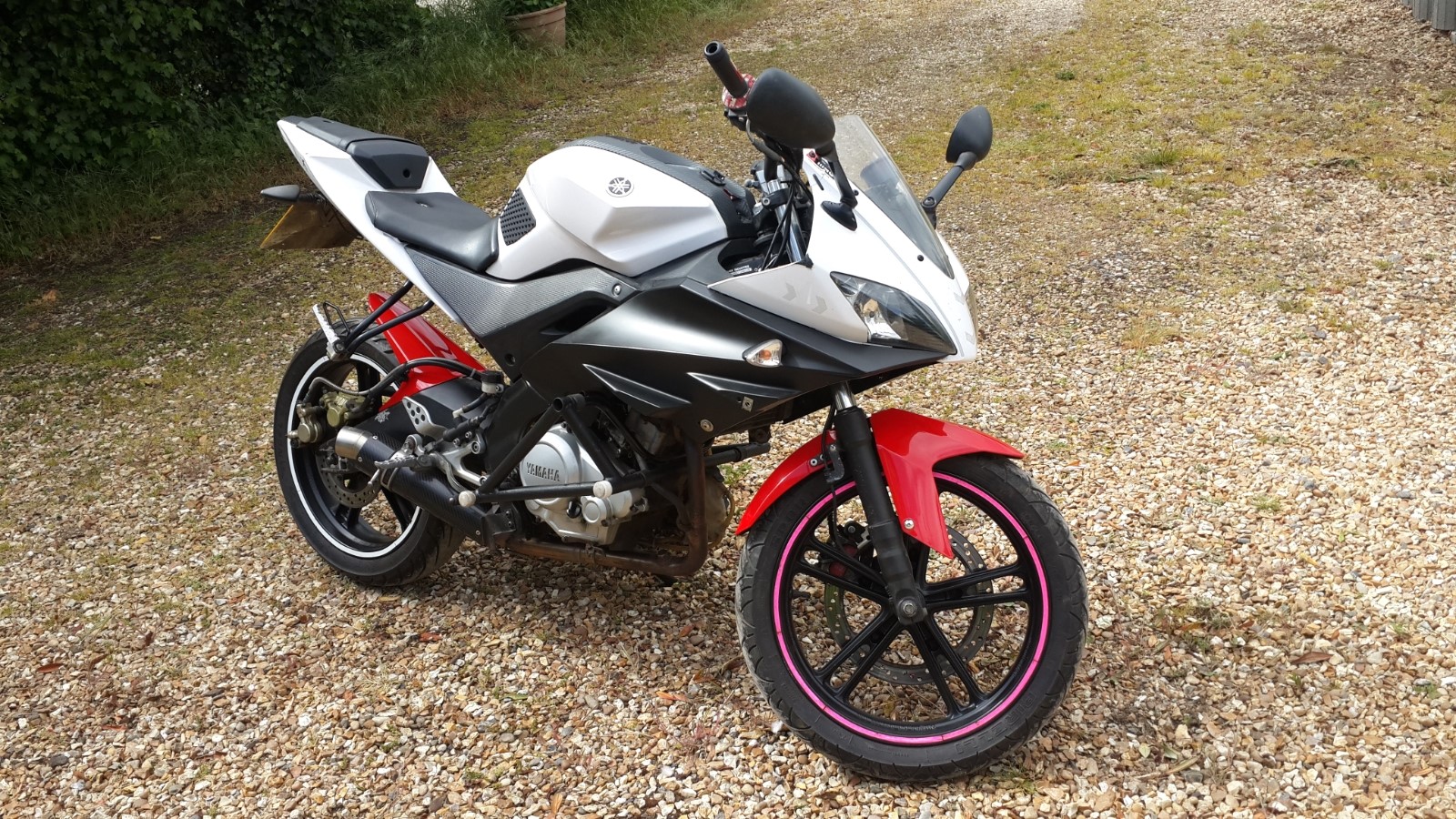 Custom crash cage for YZF-R125 | NorthCust - Built with love